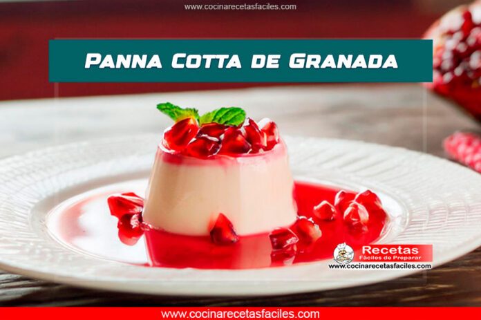 Panna Cotta de Granada: Postre Elegante y Fácil