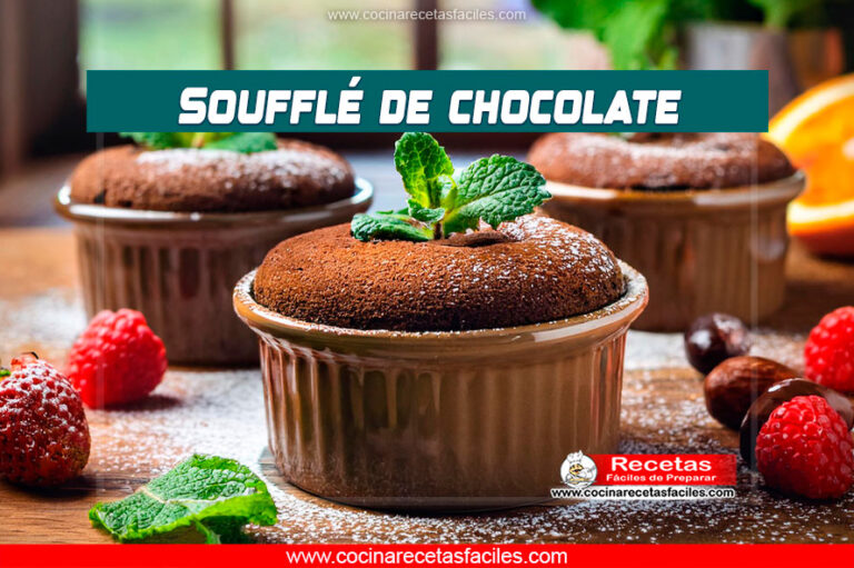 Soufflé de chocolate: Postre esponjoso y decadente